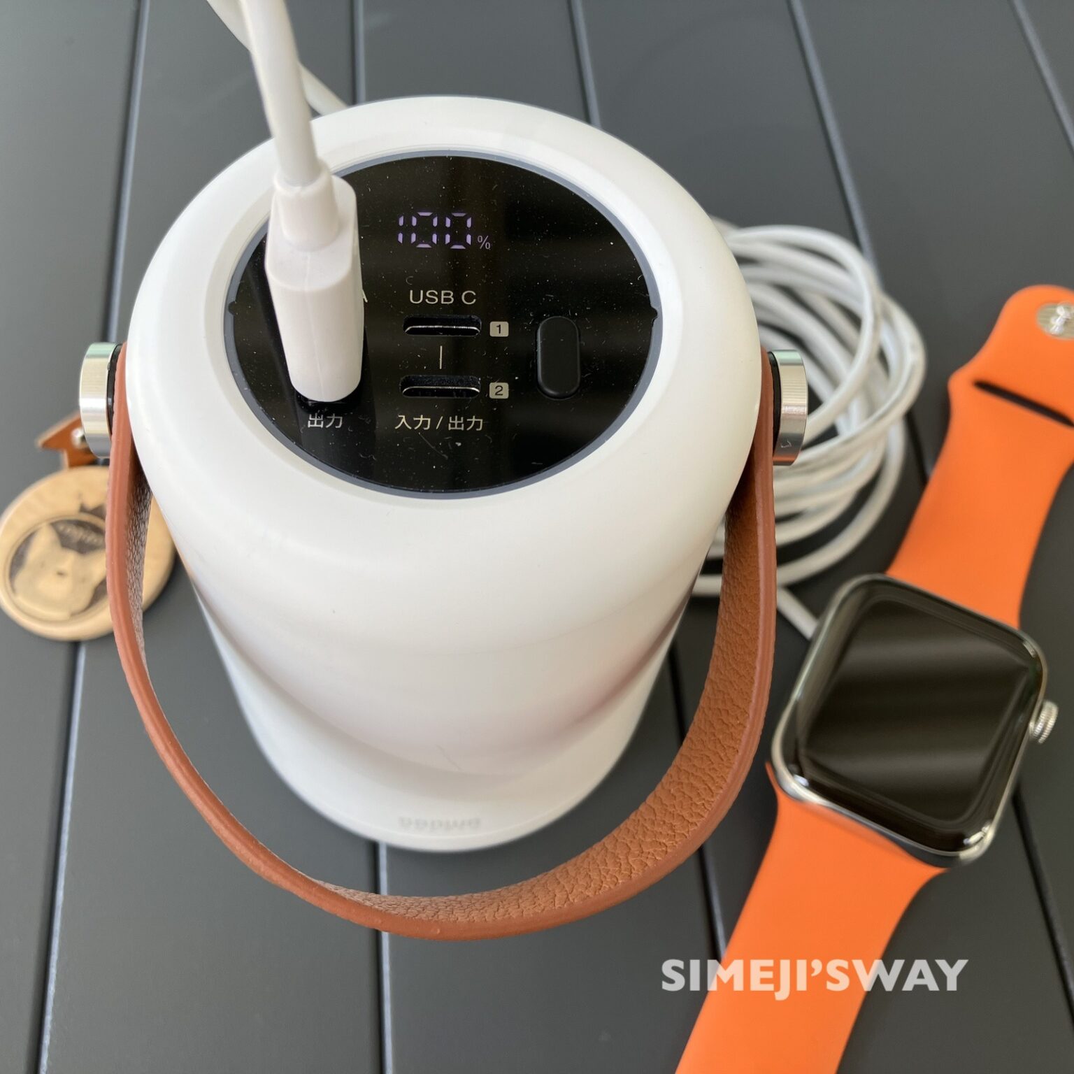 サンワサプライの持ち手が付いたモバイルバッテリー・700-BTL054を使ってみる！ | SIMEJI'S WAY